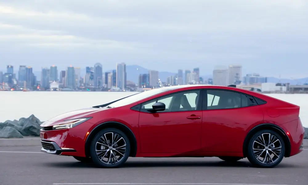 How to Reset Maintenance Light on Toyota Prius: A Complete Guide ...